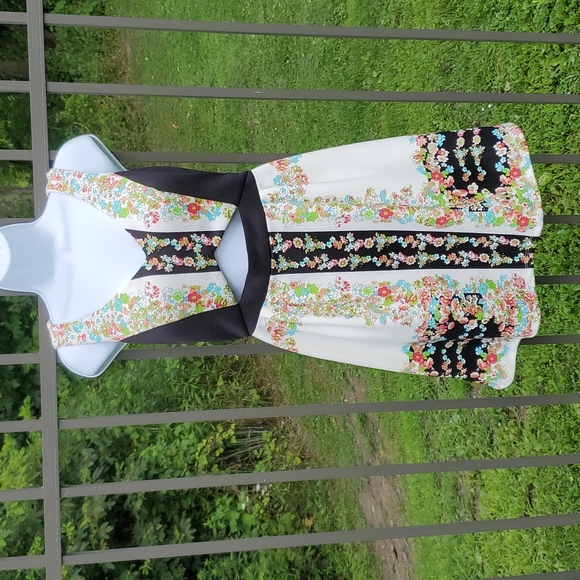 Made For Impulse | Dresses | Made For Impulse Fashion Week Floral Dress ...